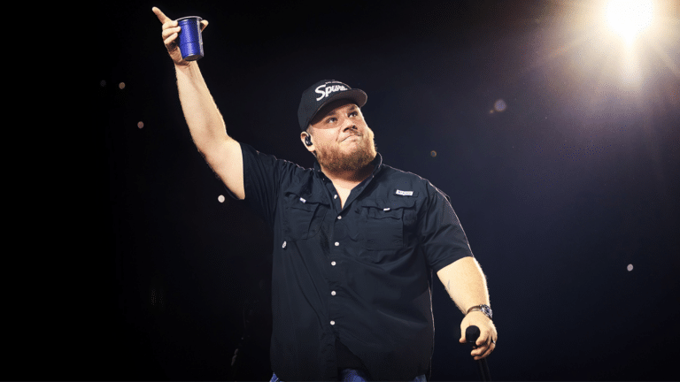Luke Combs to headline stadiums across Australia in 2025 | Ticketmaster AU