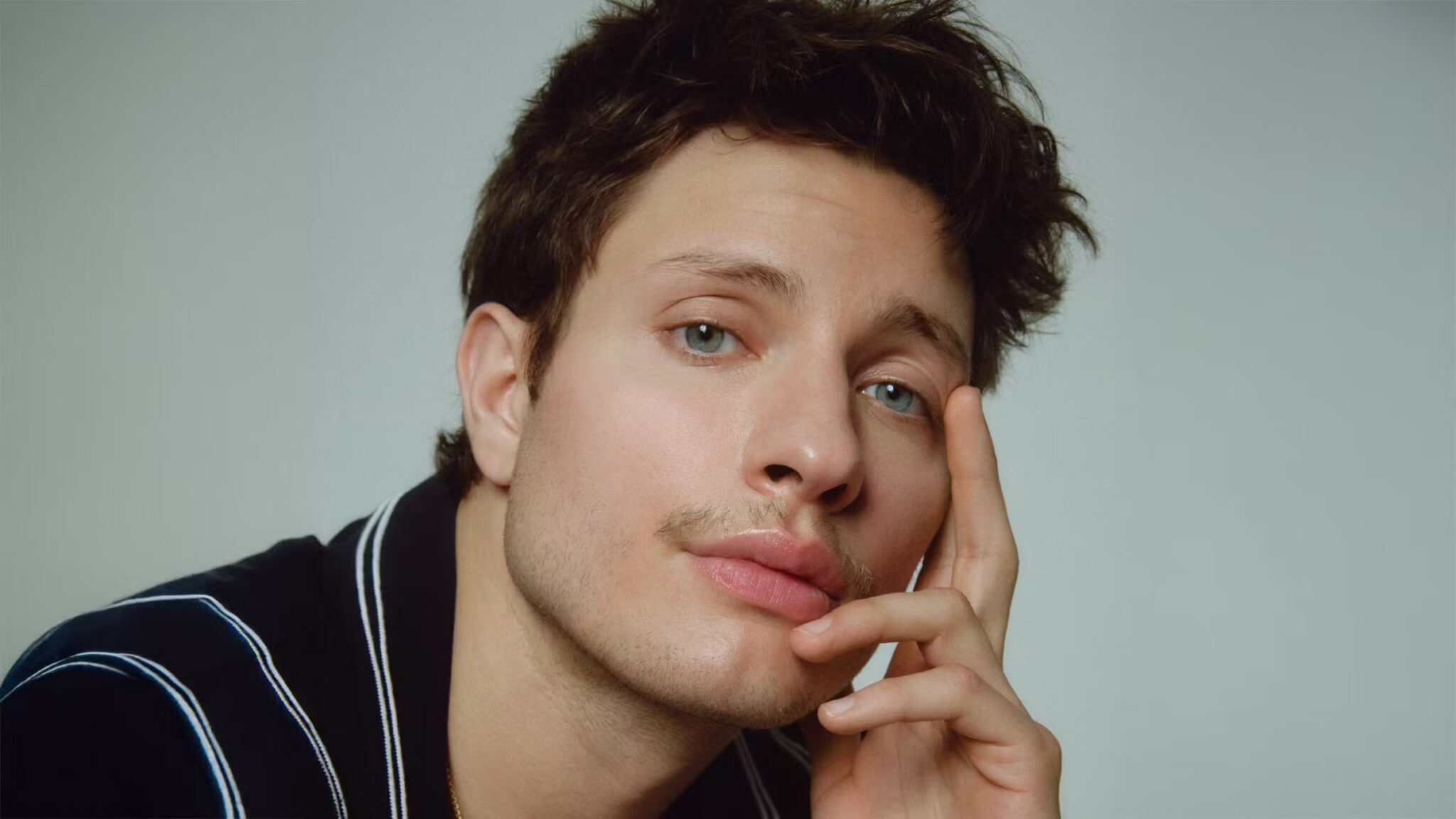 Record setting comedian Matt Rife announces Australian 'STAY GOLDEN ...